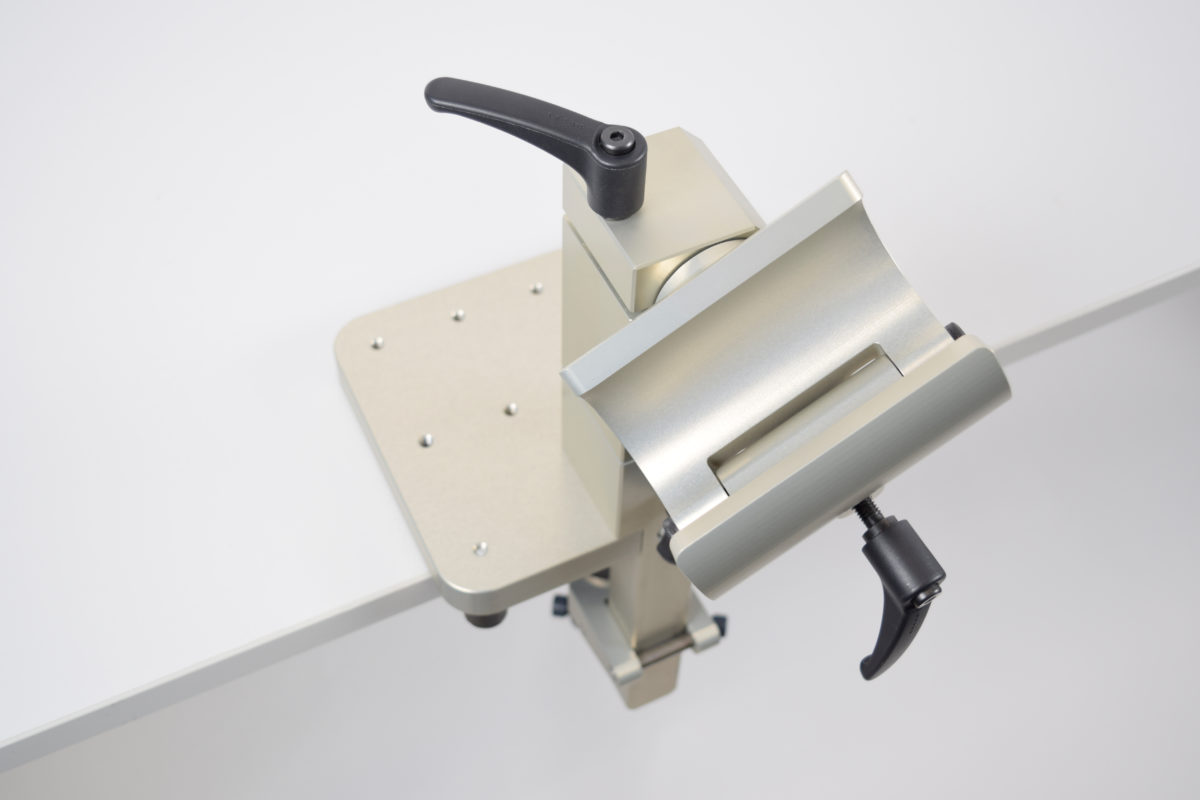 SYNBONE - Holder systems for bone models / spines models / skulls